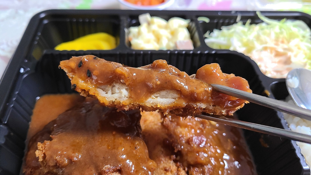 옛날 경양식 스타일 돈까스를 좋아하신다면 오덕 돈까스