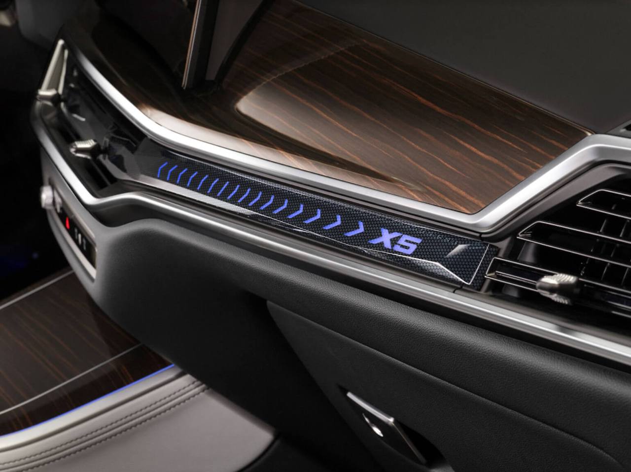 2025 BMW X5 하이브리드 가격 연비 제원