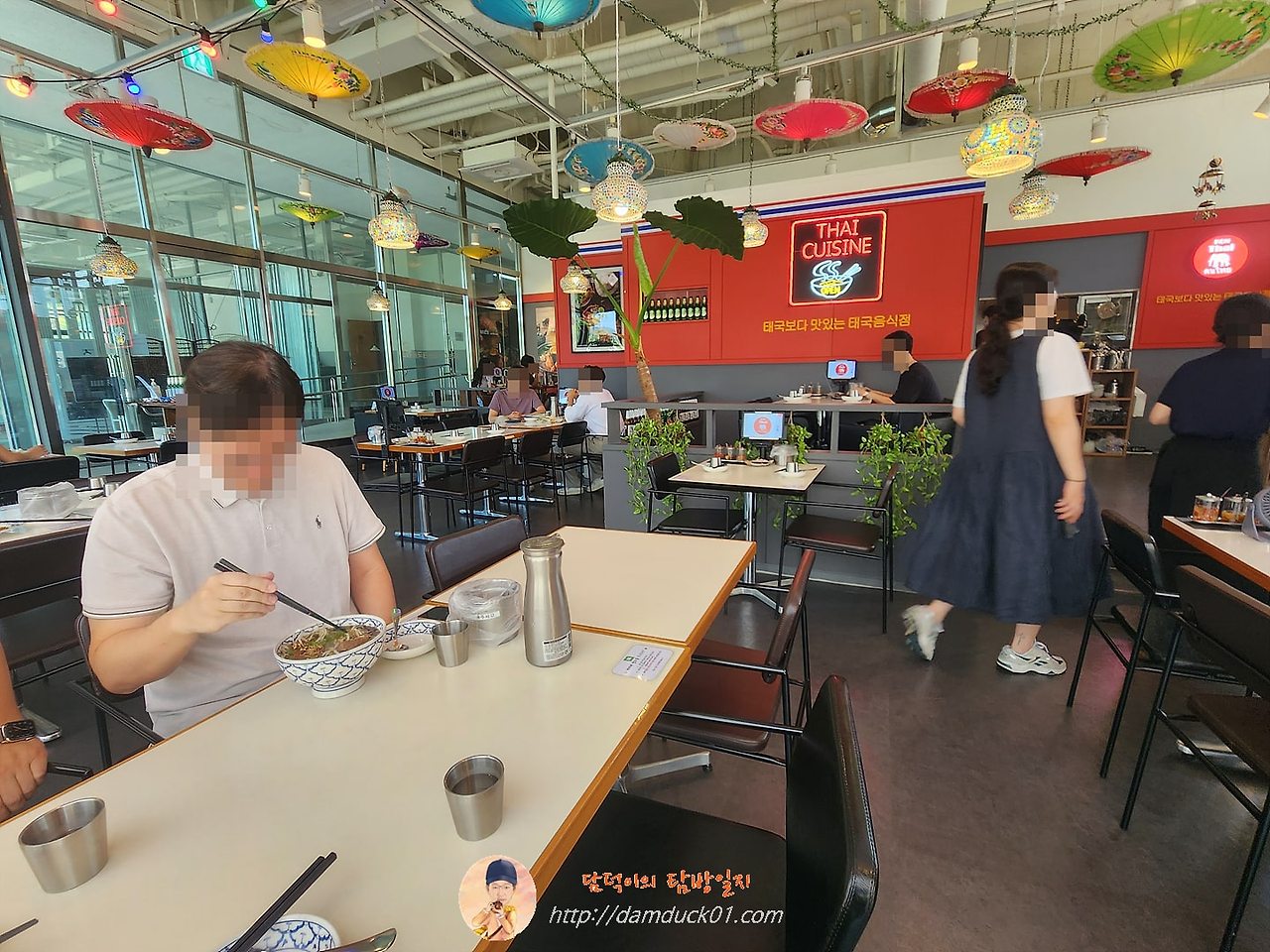 태국보다 맛있는 태국음식점이라고 적힌 콘타이에서 팟키마오 먹고 왔어요 By 직장인 점심 메뉴 탐방