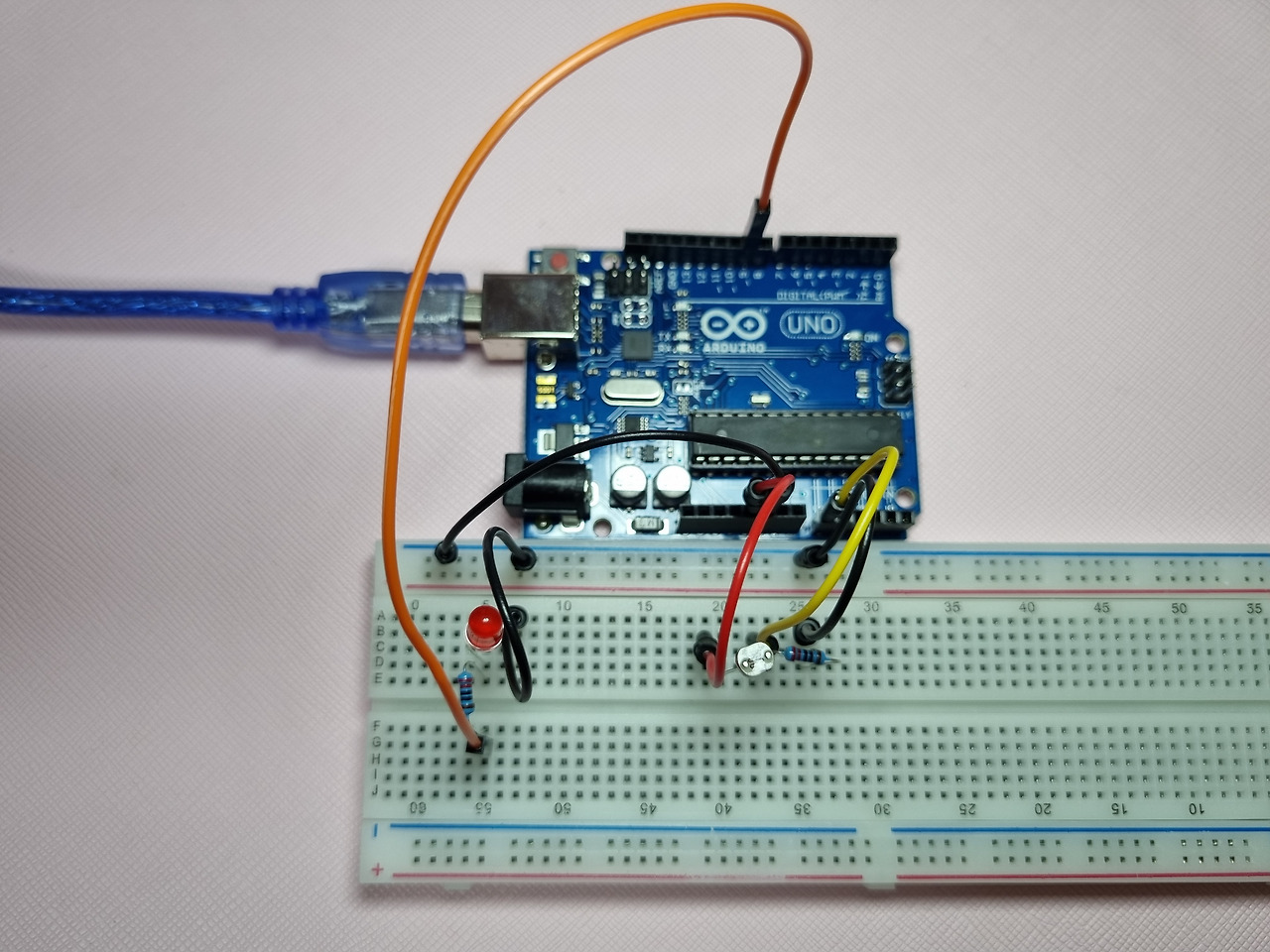 Arduino 조도 센서로 Led 제어하기 파이썬