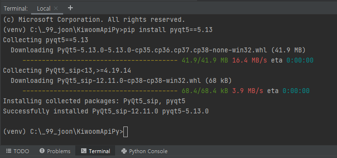 ModuleNotFoundError: No module named 'PyQt5.sip'