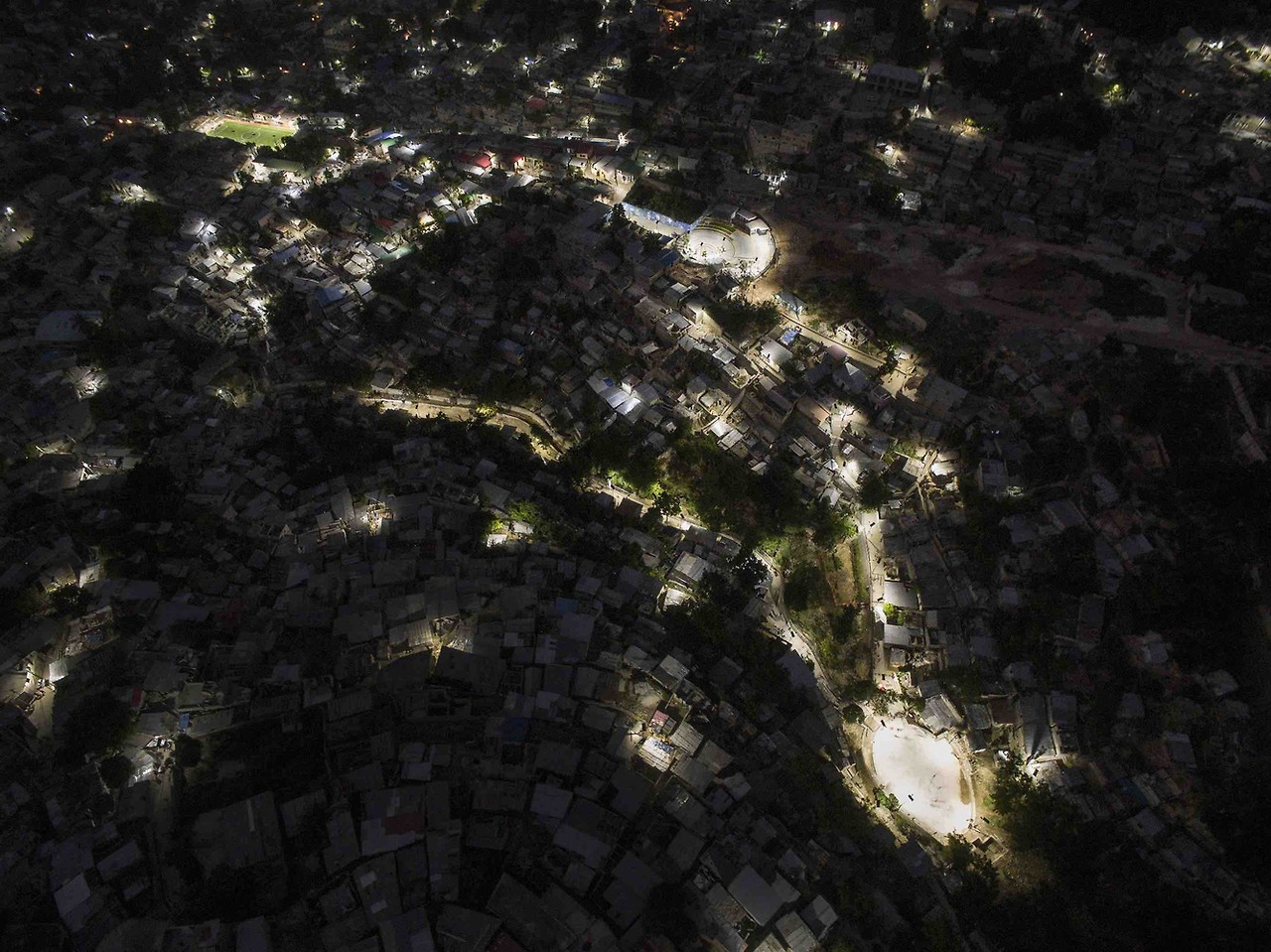 *퍼블릭스페이스 Emergent Vernacular Architecture (EVA Studio)-Tapis Rouge ...