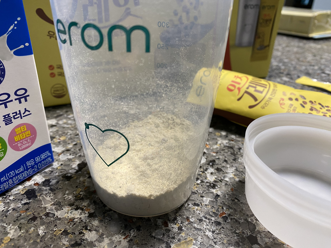 코스트코 이롬 잇츠그레잇 Erom Eats Great 후기 황성주 박 국산 곡물 쉐이크 간편식