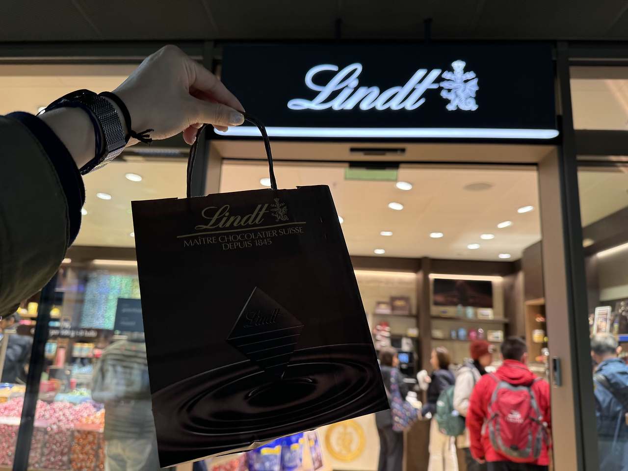 Lindt 스위스 여행 기념 선물로 추천하는 린트 린도르 초콜릿