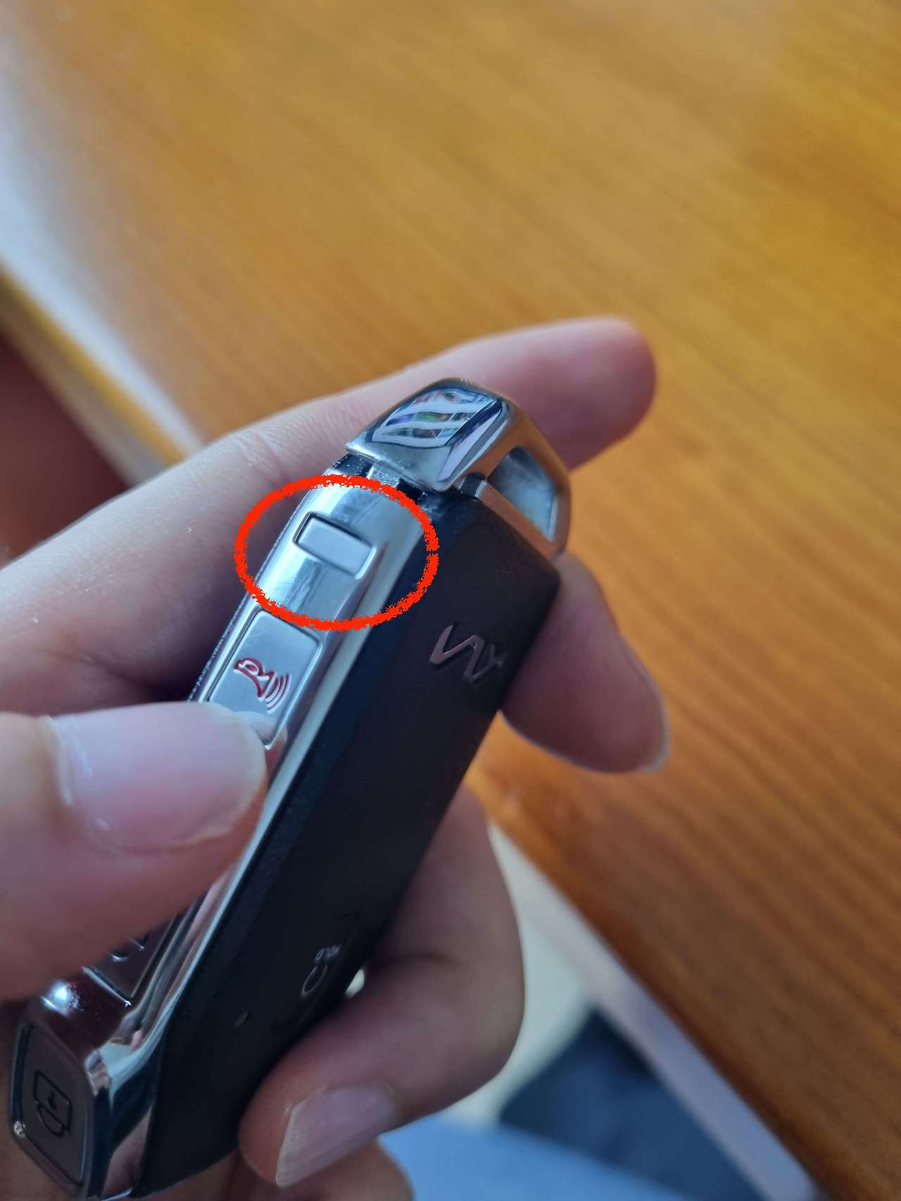 스마트키 배터리 교체 방법 K3/K5/K7/K8 30초 컷