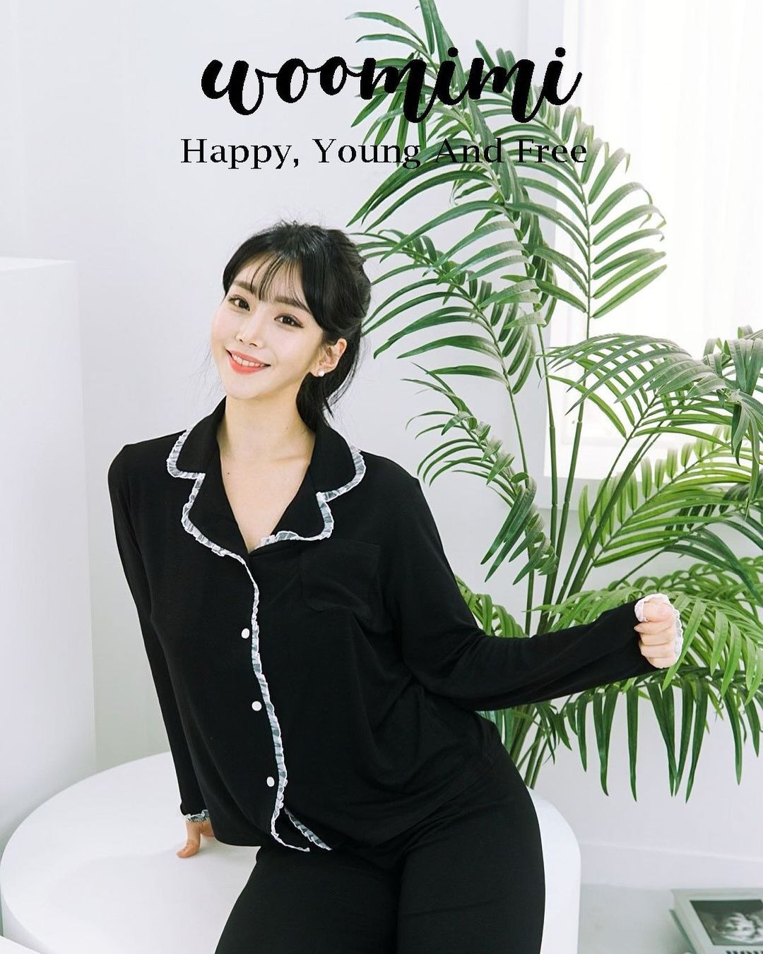 청순한 바른자세의 움쌤 셀카 사진 모음 — 스타들의★ 근황을 모아서