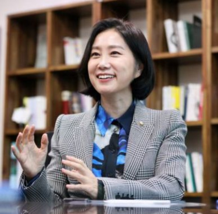허은아 국회의원 프로필 나이 남편 결혼 이준석 갈등 자녀 가족 키 집 종교