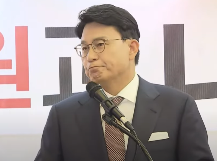 윤상현 의원 프로필 부인 가족관계 지역구 국회의원 선거 당선 이력 국민의힘 당대표 출마