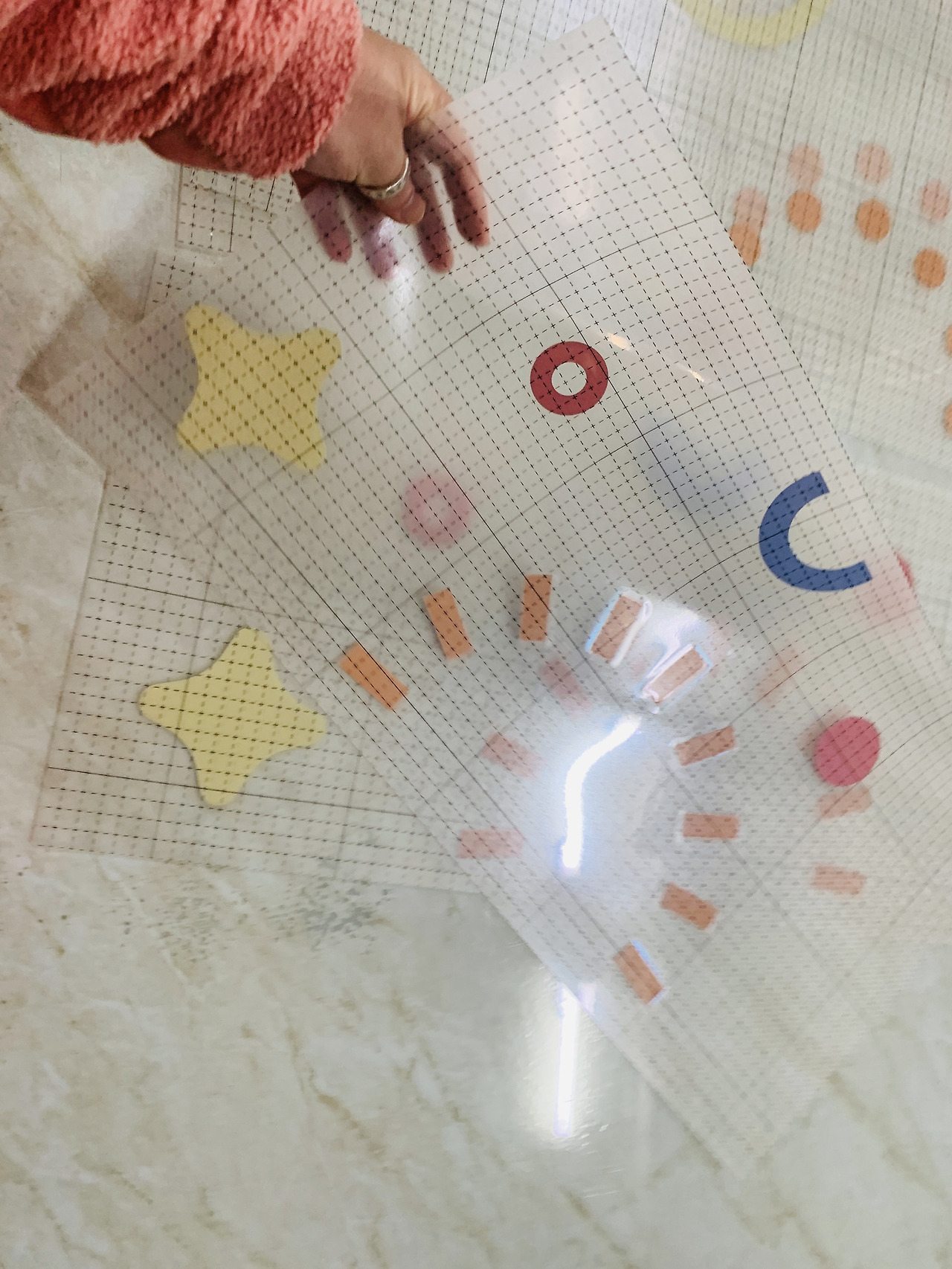 유리시트지 스티커 가게 입구 유리창 로고 시트컷팅 글자 골드시트지 빵집 카페 오픈클로즈 시트지 스티커 문스티커