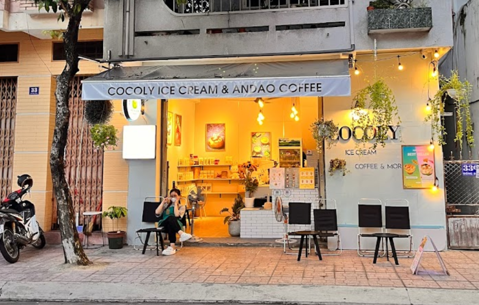 나트랑 코코리 아이스크림 카페 Cocoly Ice Cream Coffee And More 달콤한 코코넛 아이스크림이 있는
