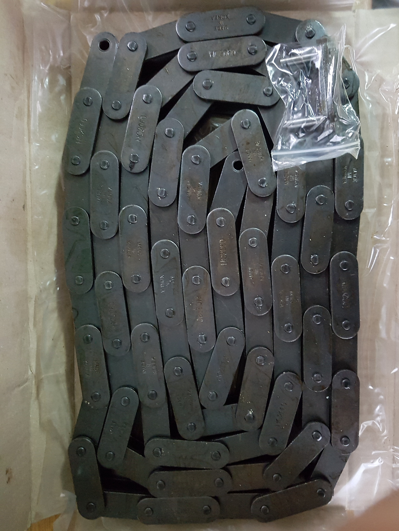 한국체인공업 HC2060 / HC2062 더블피치 단열(1열) 체인 구성