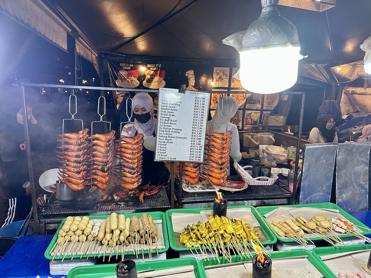 탄중아루 비치 야시장 코타키나발루 미고랭 나시고랭 요리 코타키나발루 탄중아루 야시장 Tanjung Aru Beach