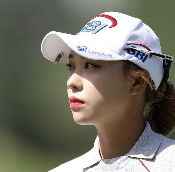 문정민 프로 KLPGA 미녀 장타 선수 2024 - 인스타그램