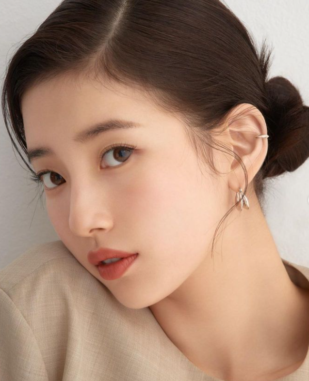 수지 프로필 나이 학력 가족 소속사 데뷔 Mbti 출연 드라마 영화 광고 등