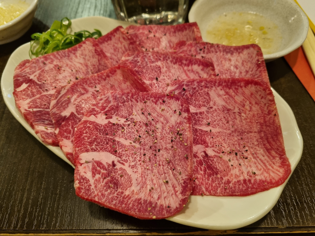 오사카 야끼니꾸 야키니꾸 지다이야 와규 우설 맛집