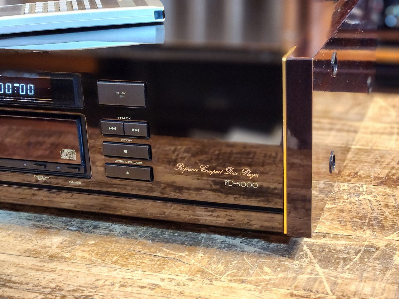 보기드믄 Pioneer 파이오니아 사의 명기 Pd 5000 시디 플레이어 입니다 신품픽업 교체 리모컨 A급