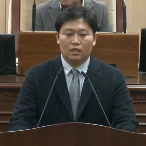 【5분발언】 청주시의회 이한국 의원 ㅡ 황톳길 조성의 균형 발전 촉구 방안 제안”
