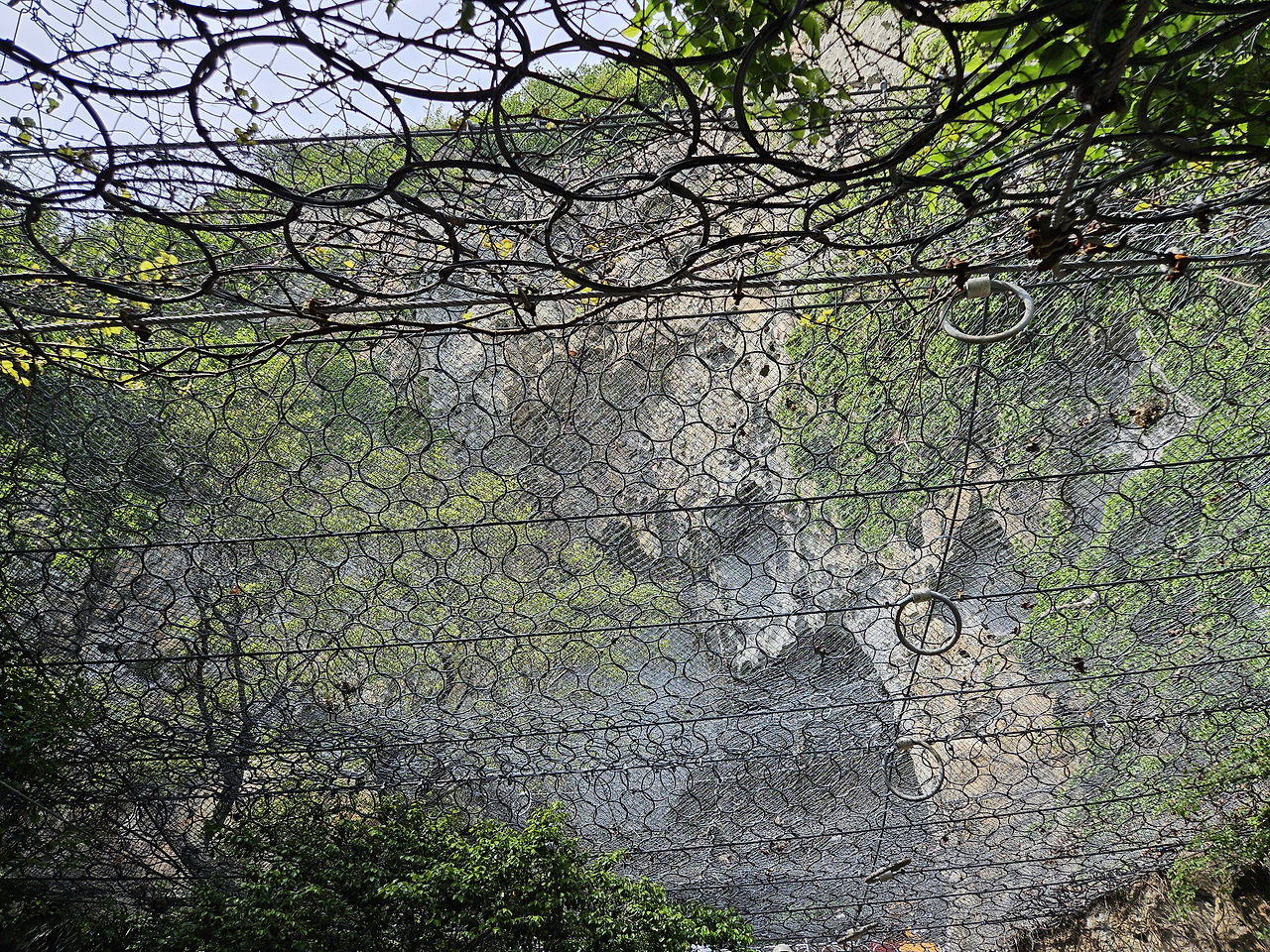 제주 산방산 - 산방굴사 풍경과 입장료, 주차장 정보 - 휴식같은 여행으로의 초대