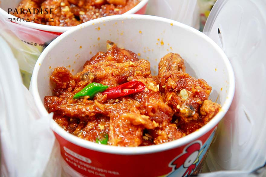 인천 맛집 And 여행지 추천 신포국제시장으로 떠나는 겨울 먹거리 투어feat 신포닭강정 유성분식 아리곳간 산동만두and공갈빵