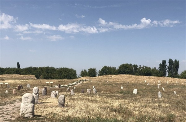 06화 바다가 아닌 초원에 등대가 있다?