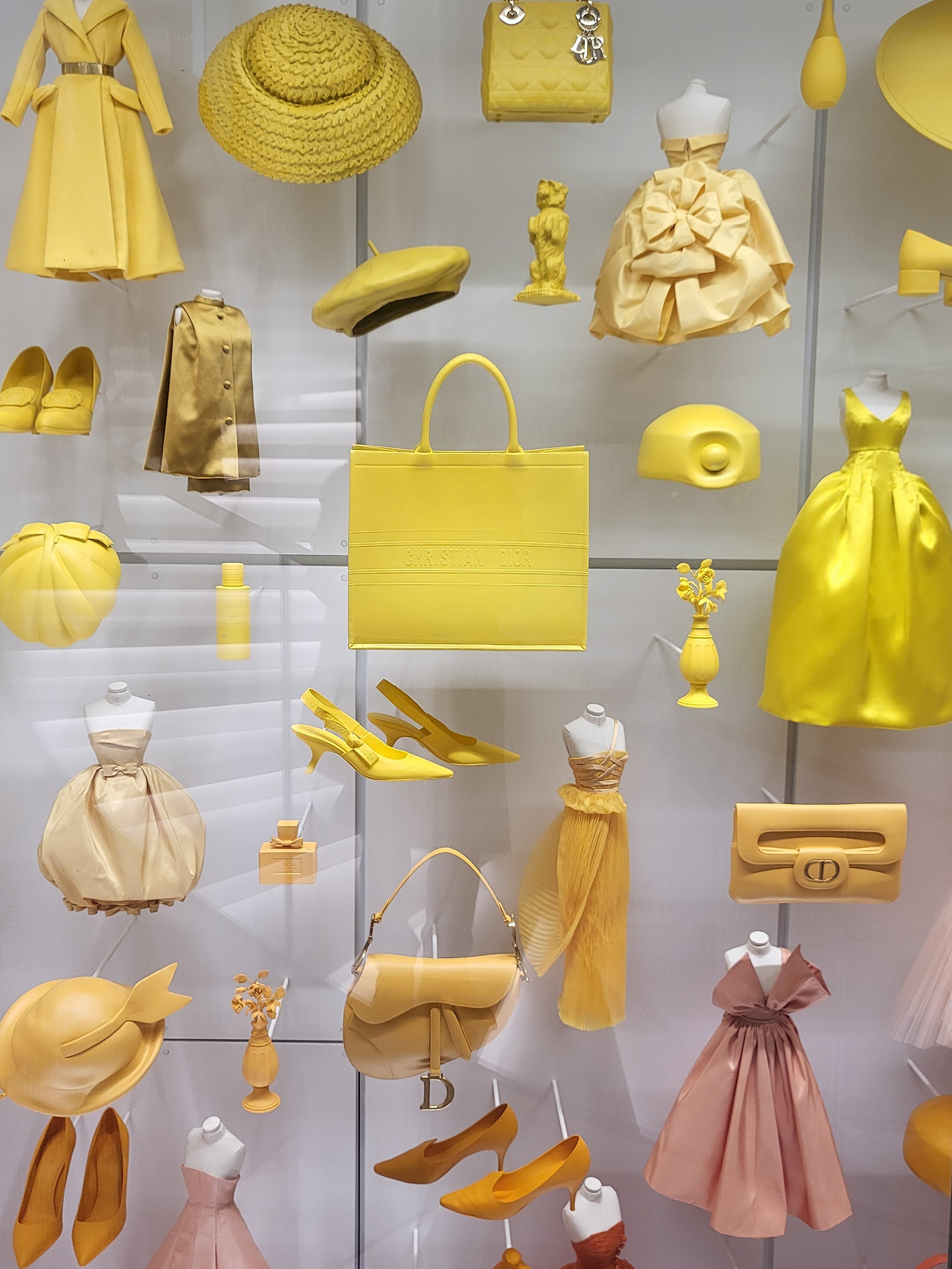 갤러리 디올의 디오라마