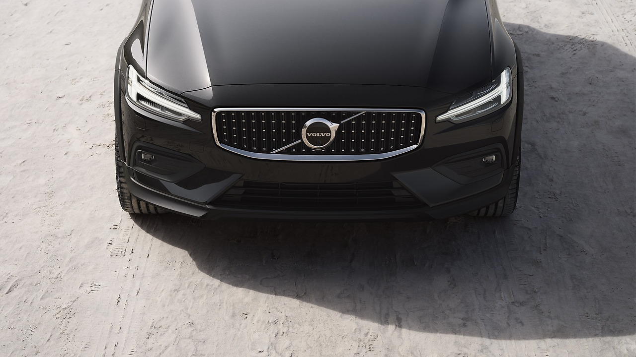 볼보 XC60과 V60CC 중 고민하고 있다면 필독!
