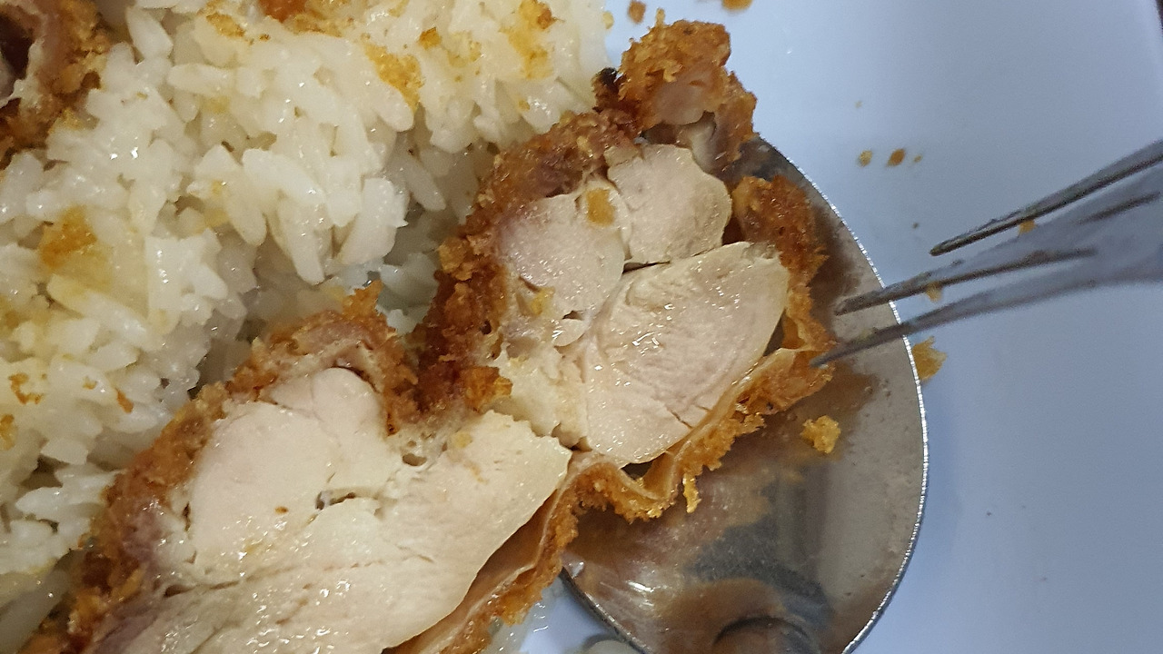 태국 서민들의 음식 치킨라이스
