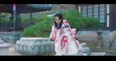 드라마 구미호뎐1938에서 동태눈-＞생태눈으로 순식간에 변하는 김소연 - 유머/이슈 - YULDO