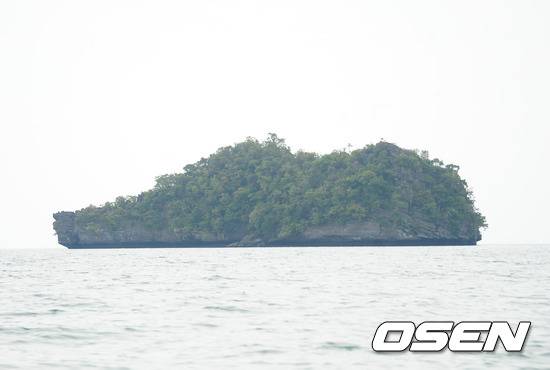 사진 랑카위 99개 섬 중엔 신발을 닮은 섬도