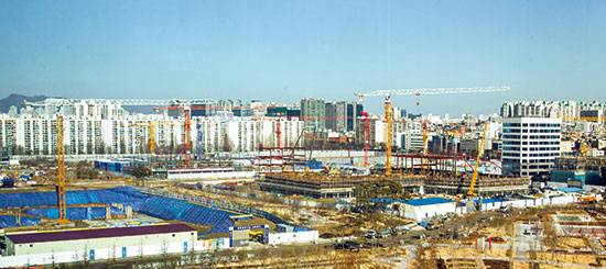 Real Estate 기대감 솔솔 송파 문정지구법조타운·지식산업센터 상권 주목