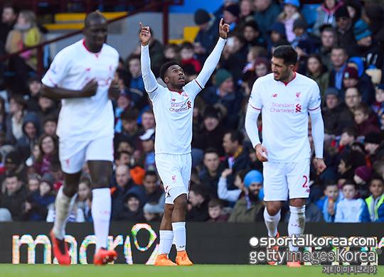 [EPL 26R] 스터리지 복귀골' 리버풀, 빌라 원정서 6-0 대승..'8위 도약'