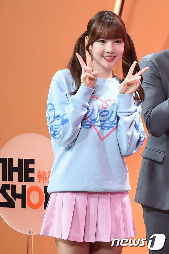 여자친구 예린 남심 녹이는 심쿵 애교