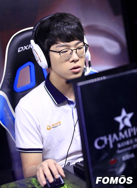 포토 Rox 스맵 송경호 집중해서 다시 가보자