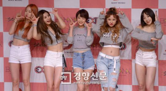 [현장속으로] 역주행 신화 EXID, 걸그룹 대전 포문 열다