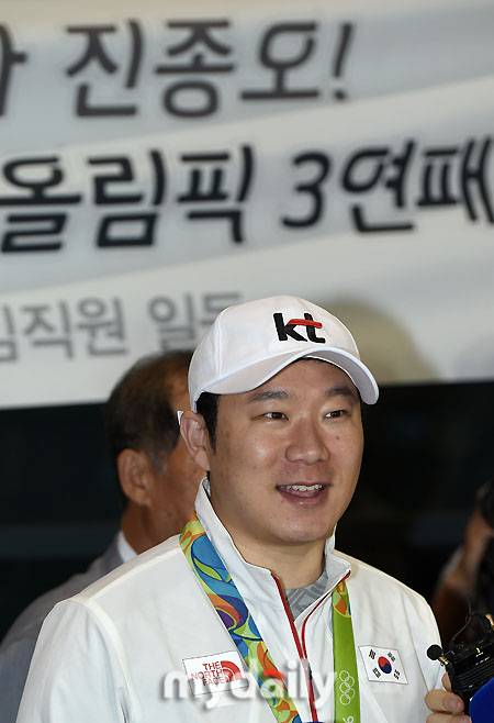 올림픽 3연패 사격 진종오 국민들의 기가 리우로 전해졌다 일문일답