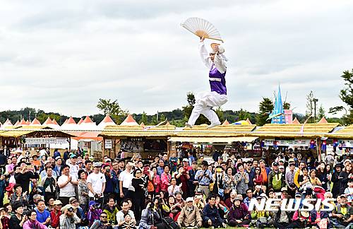 안성 바우덕이 경기도 10대 축제 선정