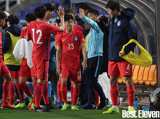 B11포토 U 20 대표팀 첫 경기 승리야