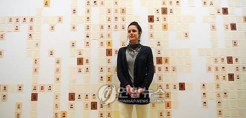 BRITAIN ARTS EMILY PRINCE IRAQ AFGHAN EXHIBIT