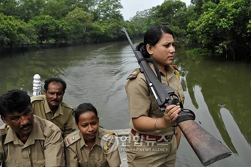 INDIA WOMEN FOREST GUARDS