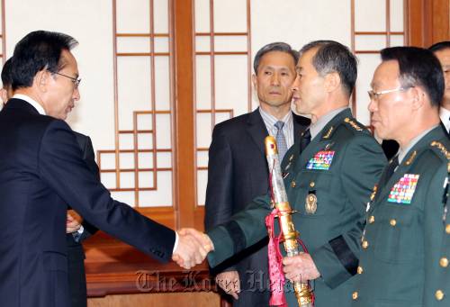 Field commanders promoted to key posts