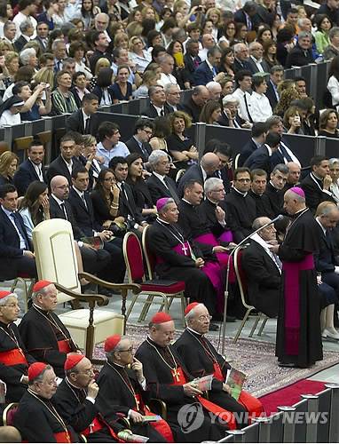 VATICAN POPE CONCERT