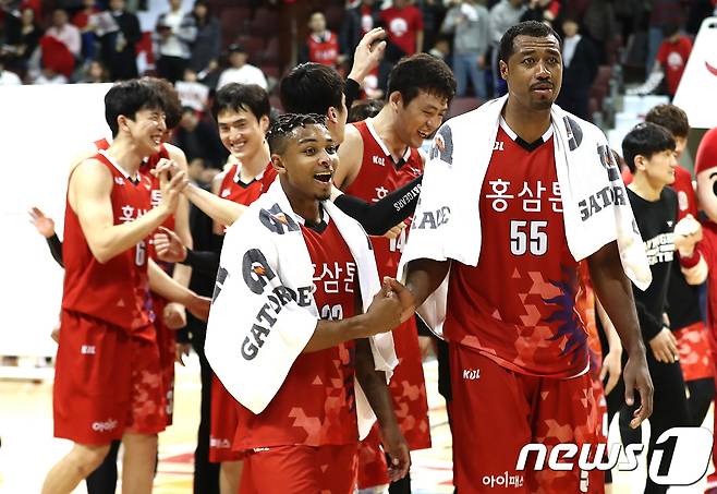 안양 KGC '우리가 4강이라니!'