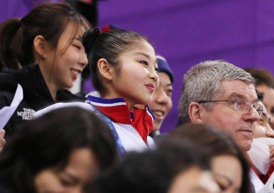 스포츠 강조하는 北 순수 스포츠 정신과 동떨어져