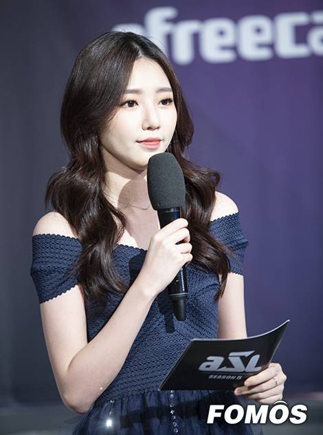 포토 이현경 아나 Asl 오시면 선물 드려요