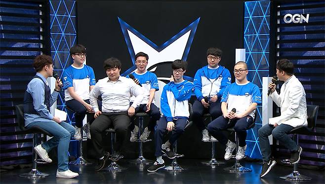 롤챔스 승강전 파일럿 나우형 강등되기 싫었다 발전해 다신 오지 않을 것