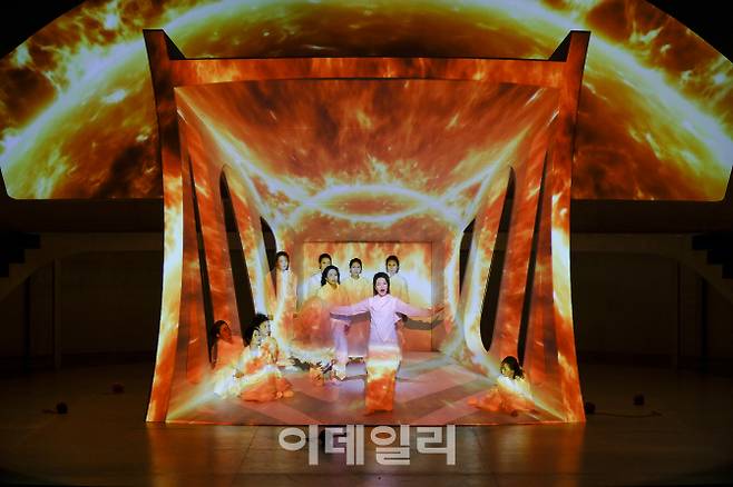 국립창극단 트로이의 여인들 유럽 3개 도시 투어 간다