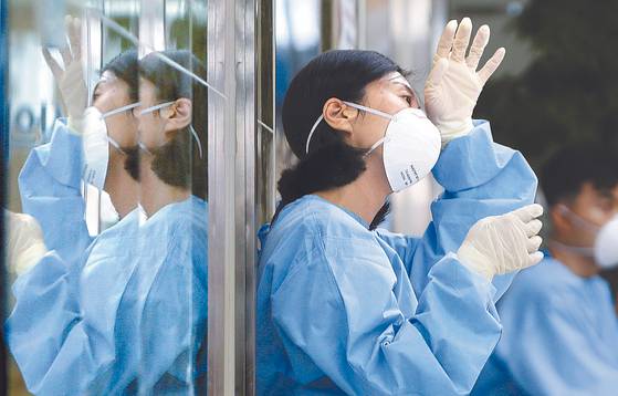 전국 휩쓴 3년 전 메르스초기 대응 실패 원인은
