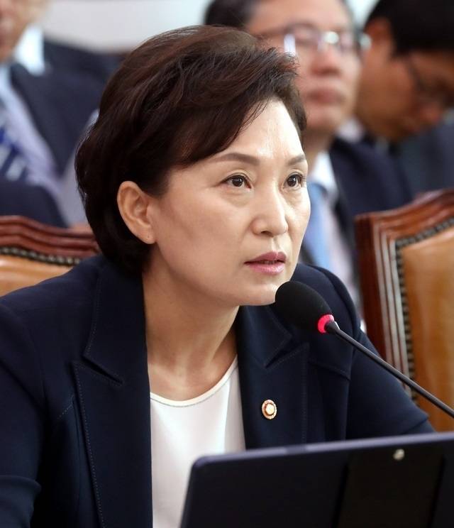 김현미 장관 수도권 신규택지 발표 때 신도시 교통대책도 포함
