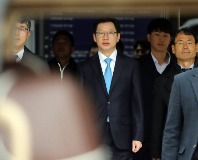 South Gyeongsang governor denies collusion on opinion-rigging scandal