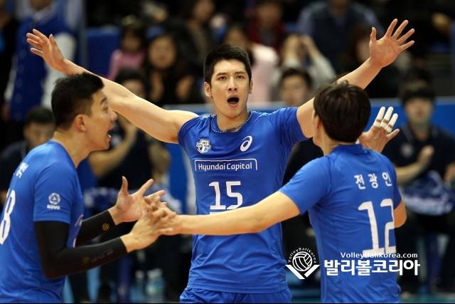 V리그 공격성공 기뻐하는 문성민